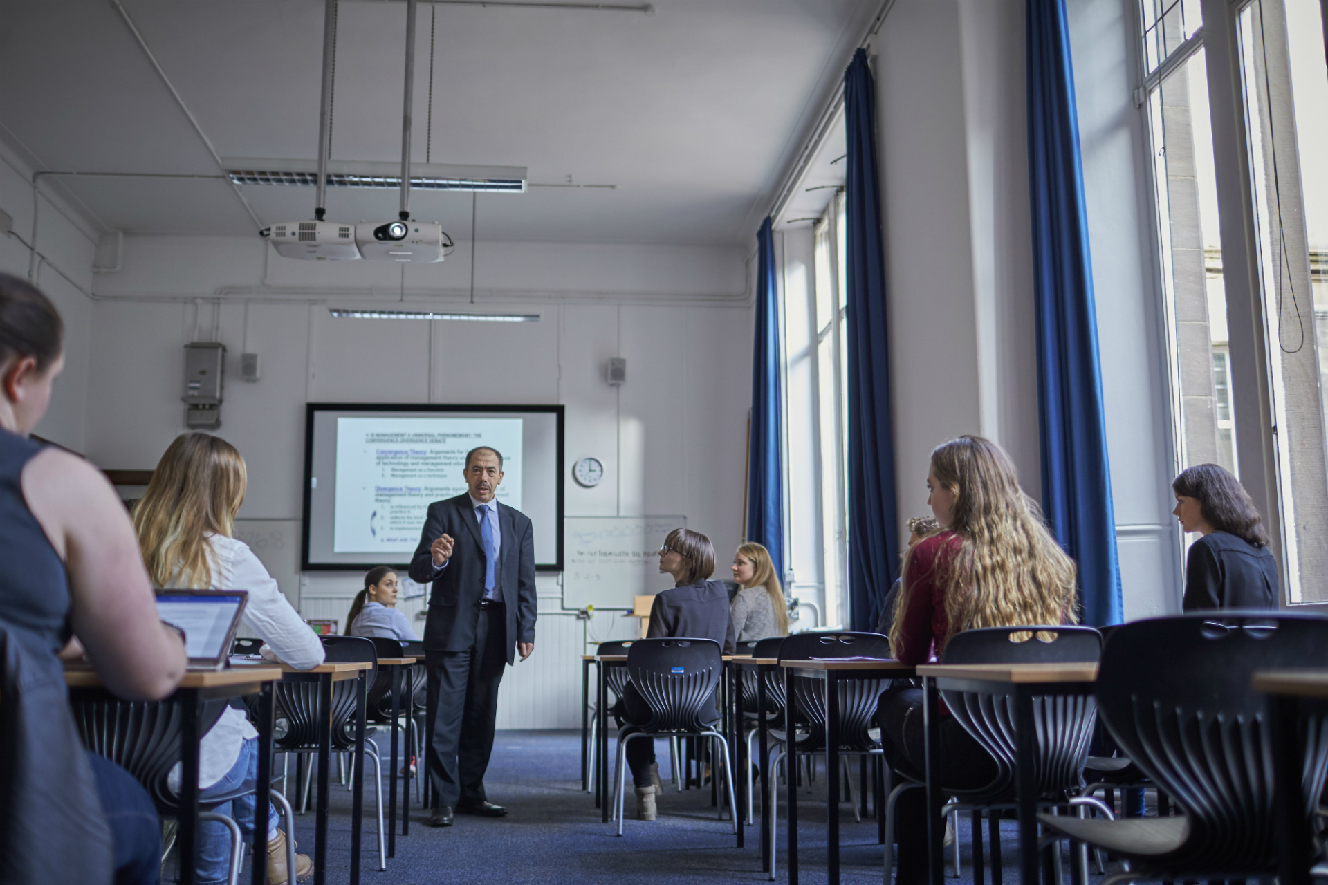BA (Hons) Business Management Degree | Abertay University
